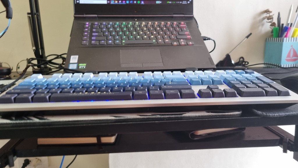 Ducky Legend Mechanical Keyboard Red keys, Computers & Tech, Parts ...