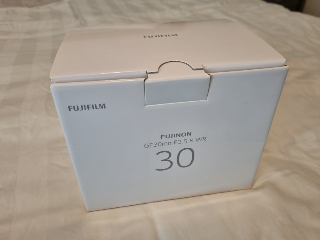 Fujinon Fujifilm GF 30mm F3.5R WR, Photography, Lens & Kits on Carousell