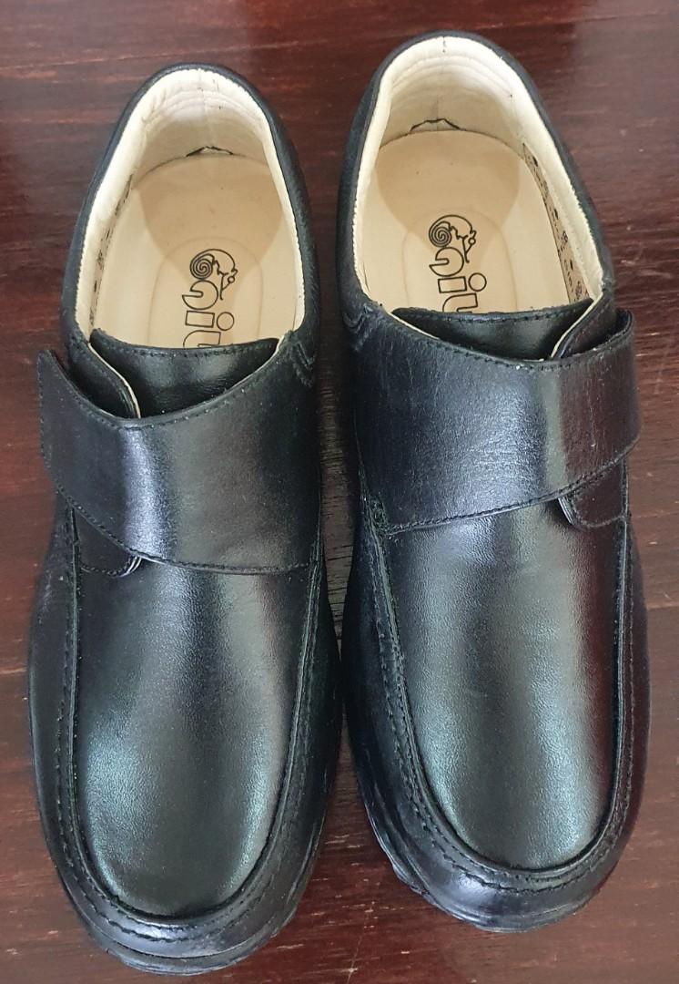 Gibi Boy's School Shoes, Men's Fashion, Footwear, Dress Shoes on Carousell