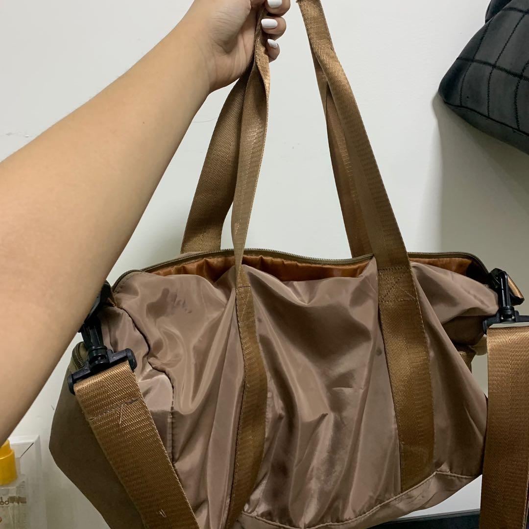 Gym Bag Beige Aesthetic, Women's Fashion, Bags & Wallets, Beach Bags on ...