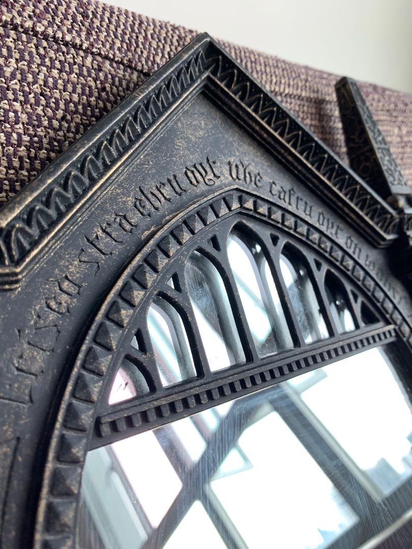 Harry Potter mirror of ERISED, Furniture & Home Living, Home Decor ...