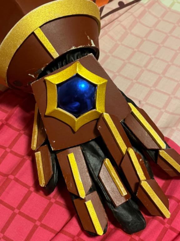 LoL Real Size Ezreal Gauntlet Cosplay, Hobbies & Toys, Memorabilia ...