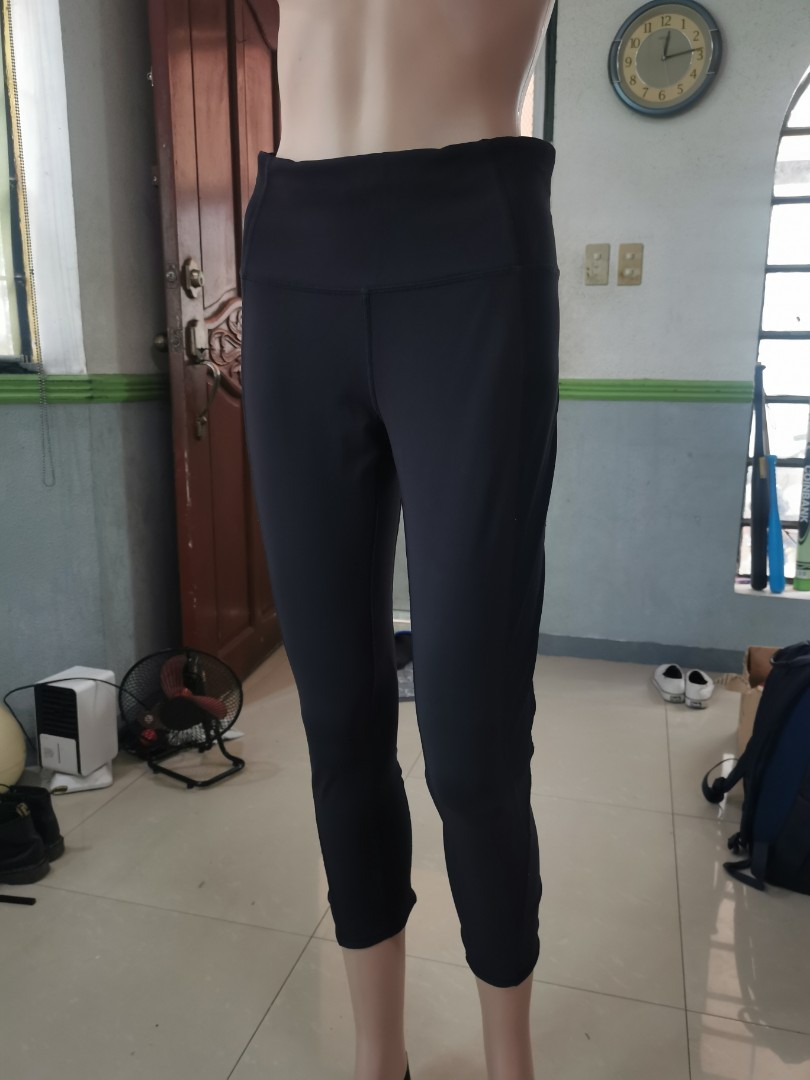 Lululemon High waist compression capri, Women's Fashion, Activewear on ...