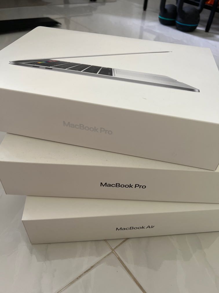 MacBook Pro and MacBook Air box 2022, Computers & Tech, Laptops ...
