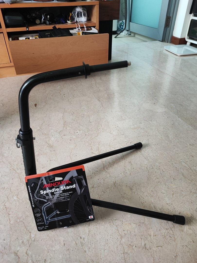 Minoura Spindle Stand SPN-20, Sports Equipment, Bicycles & Parts, Parts ...