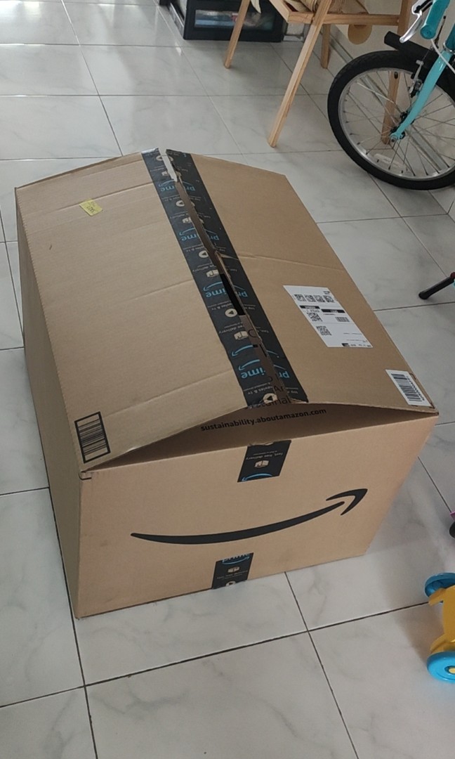 New amazon carton box XL, Furniture & Home Living, Furniture, Other ...