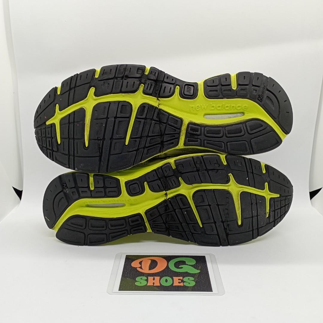 New Balance 470, Men's Fashion, Footwear, Sneakers on Carousell