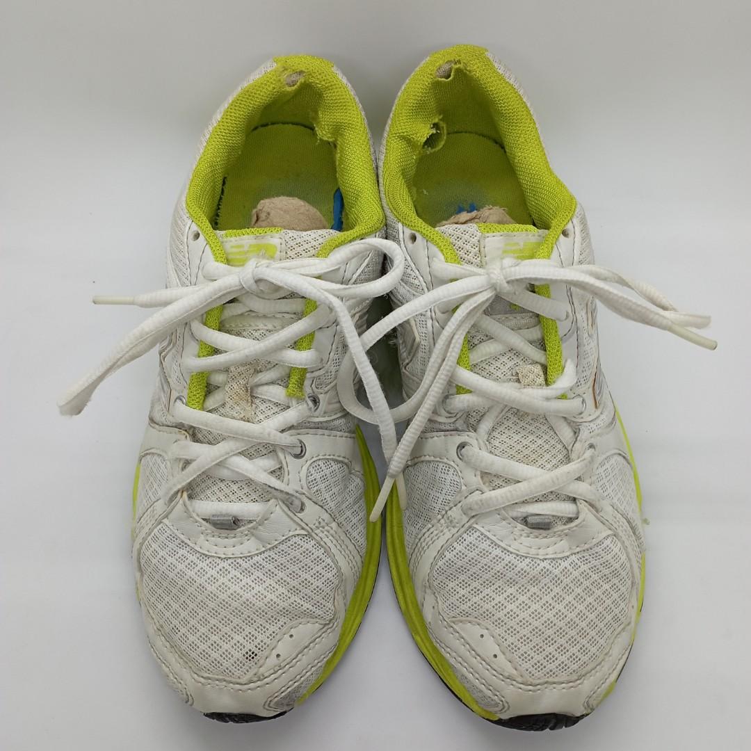 New Balance 470, Men's Fashion, Footwear, Sneakers on Carousell