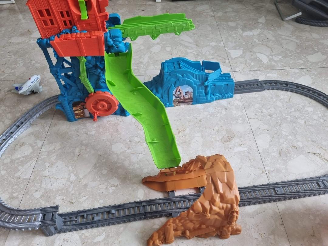 Thomas & Friends Cave Collapse Track Master track set with motorised ...
