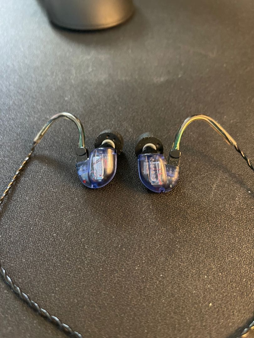 Westone UM3x in ear monitor, Audio, Earphones on Carousell