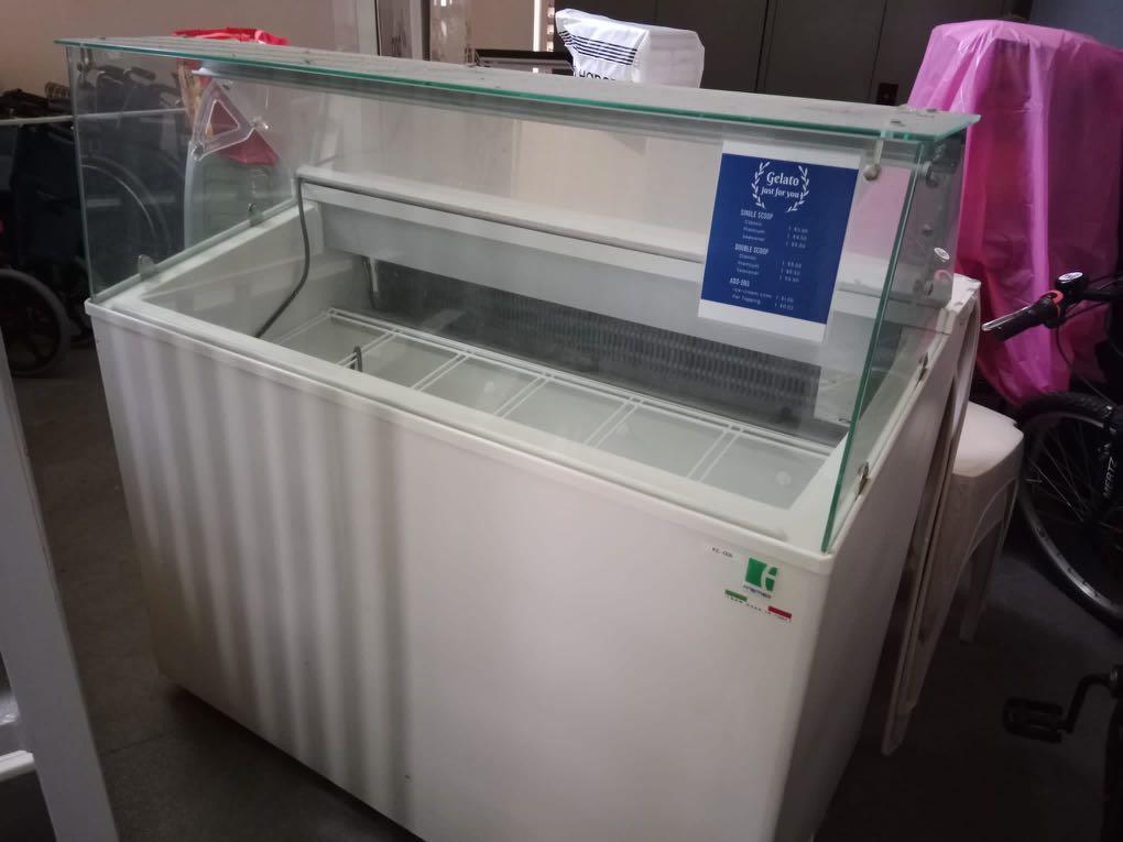 WTS Second Hand Ice Cream Display Chiller, Furniture & Home Living ...