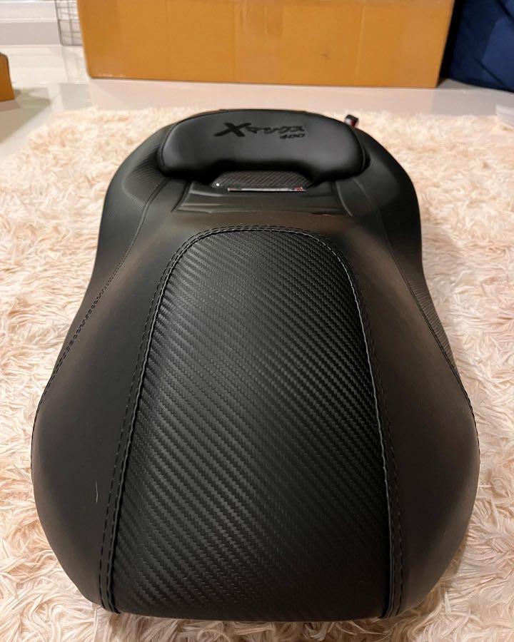 Yamaha Xmax sports seat. Custom Japanese emblem, Motorcycles ...