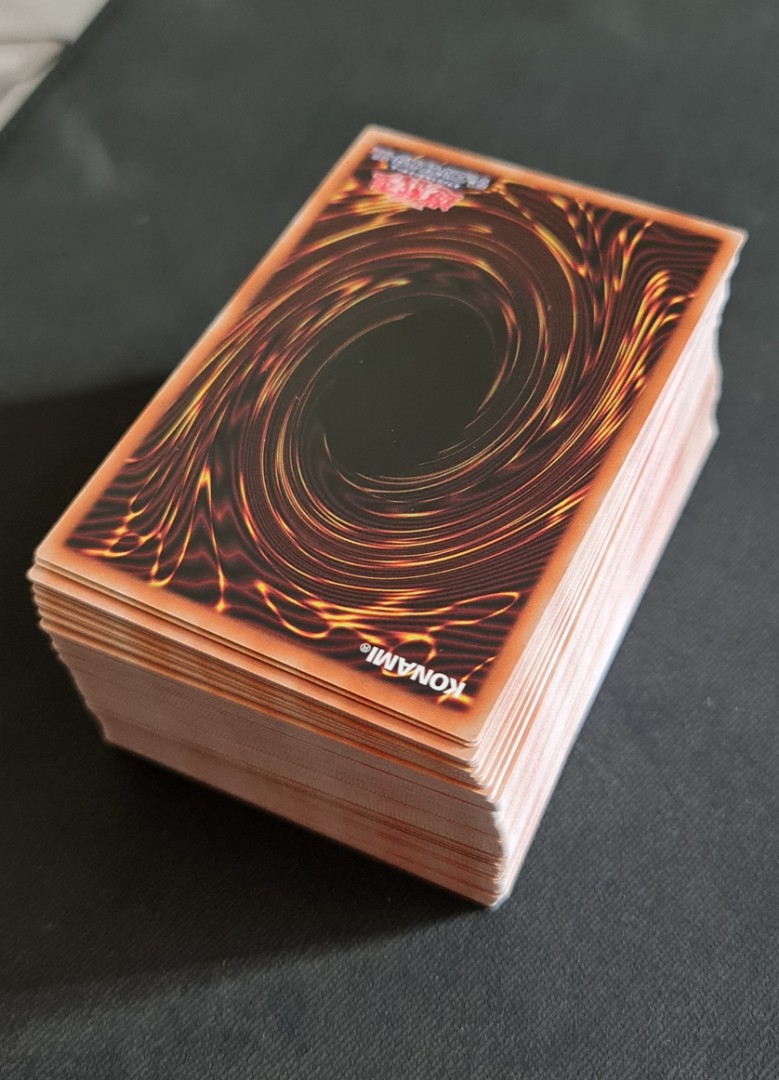 Yugioh random cards, Hobbies & Toys, Toys & Games on Carousell