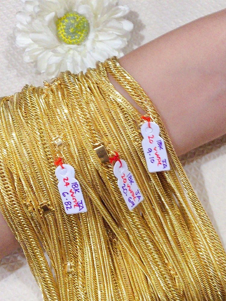 24" double lock chain 18k, Women's Fashion, Jewelry & Organizers ...