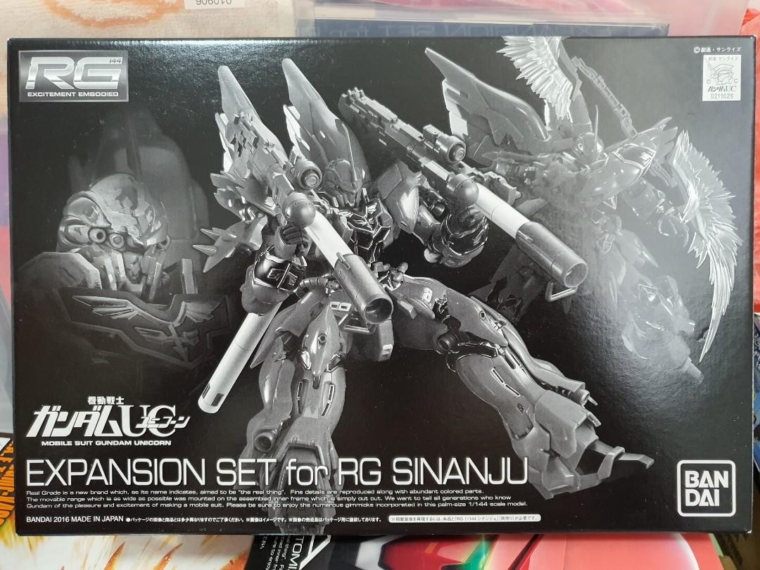 Bandai Real Grade (RG) 1/144 MSN-06S Sinanju + Premium Bandai (P-Bandai ...