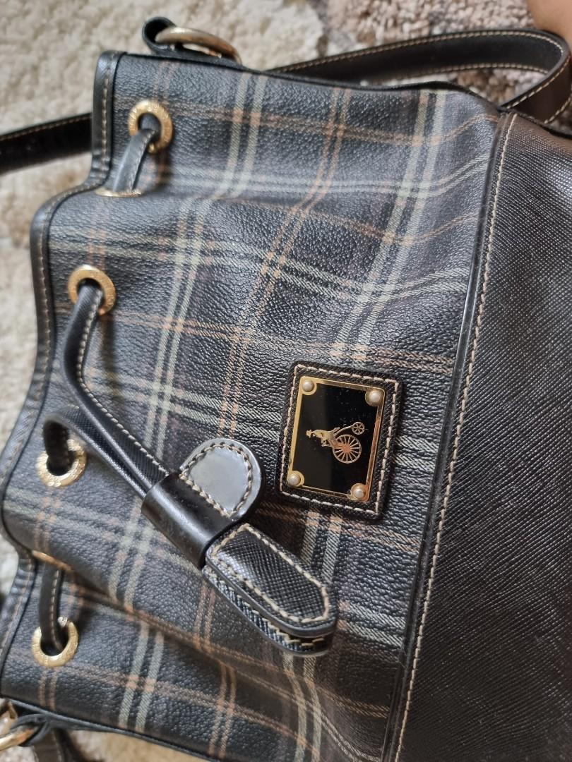 Bean Pole Bucket Bag, Luxury, Bags & Wallets on Carousell