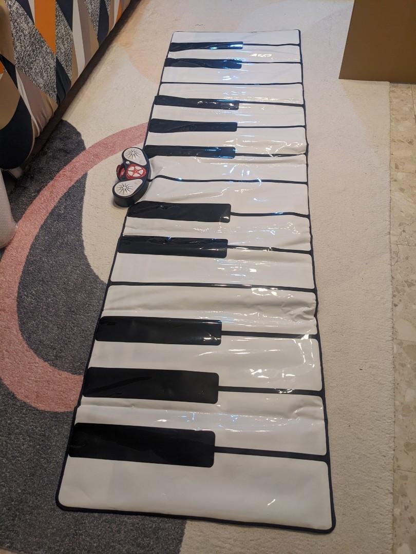 ELC Giant keyboard, Hobbies & Toys, Toys & Games on Carousell