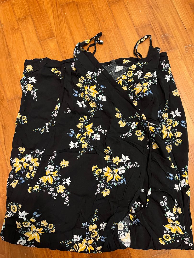 H&M floral beach maxi dress, Women's Fashion, Dresses & Sets, Dresses ...