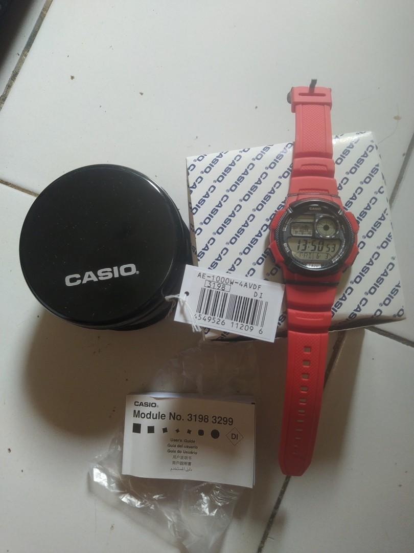 Jam tangan digital Casio AE 1000w 4AVDF, Fesyen Pria, Jam Tangan di Carousell