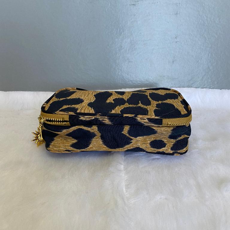 Junko Shimada Brown Animal Print Clutch Bag, Women's Fashion, Bags ...