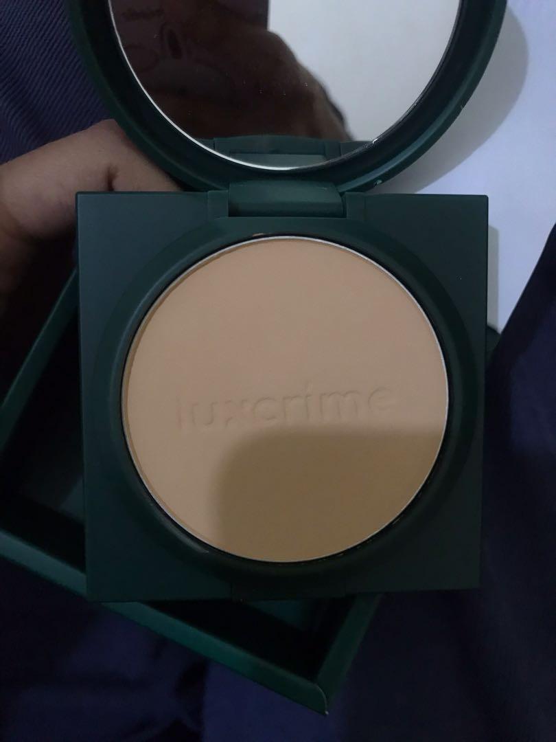 Luxcrime two way cake powder new shade custard, Kesehatan & Kecantikan ...
