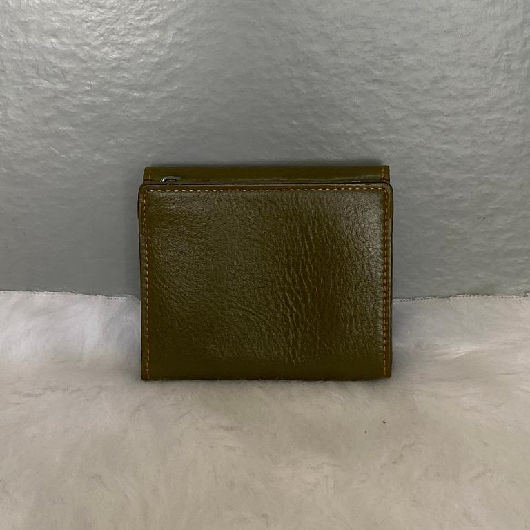 Magnifique Olive Green Leather Tri-fold Wallet, Women's Fashion, Bags ...
