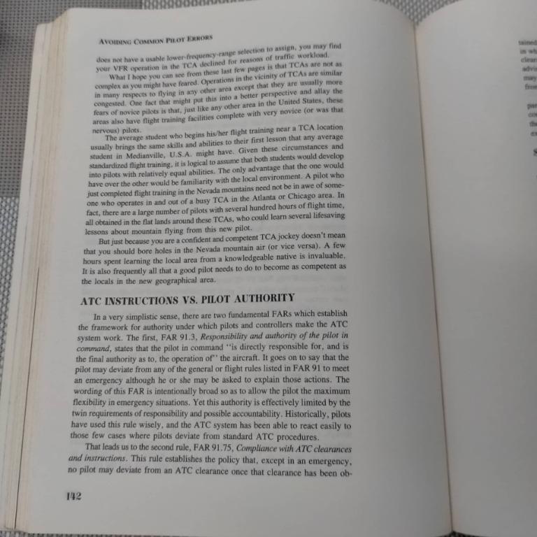 Pilot Book. Avoiding Common Pilot Errors (An Air Traffic Controller's View), Hobbies & Toys ...