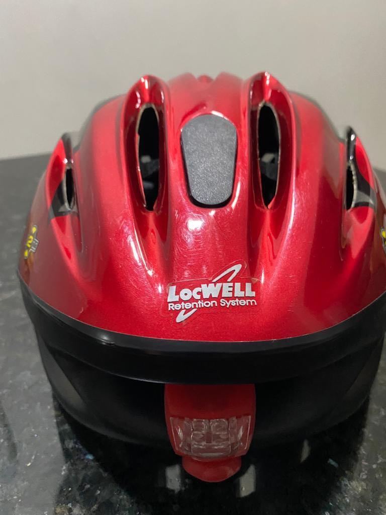 Prowell bicycle helmet, Sports Equipment, Bicycles & Parts, Parts ...
