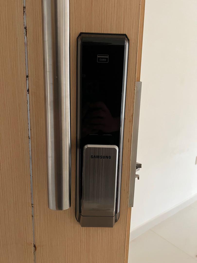 Samsung smart push /pull SHS-P717 digital door lock ( Gold ), Furniture ...