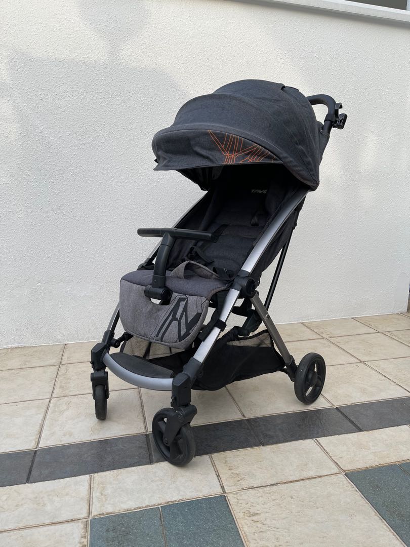 Tavo travel stroller, Babies & Kids, Going Out, Strollers on Carousell