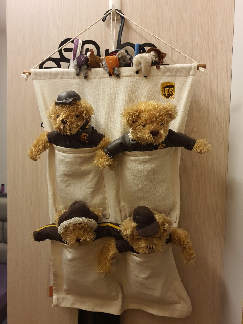 Vintage UPS Bear set, Hobbies & Toys, Memorabilia & Collectibles ...