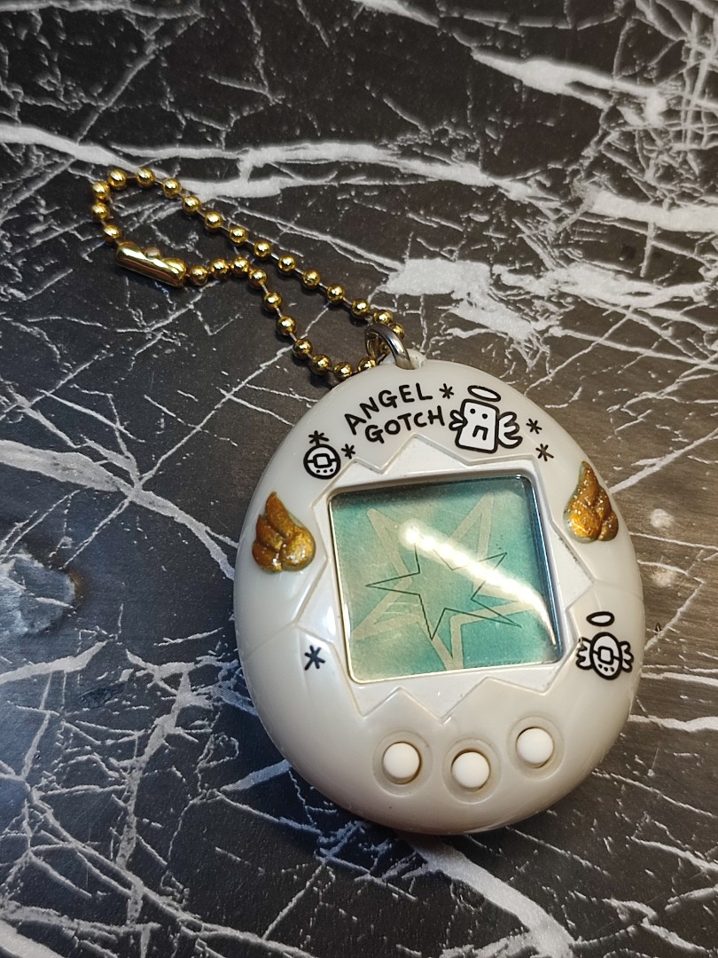 1997 Bandai Angelgotch Tamagotchi with free batteries, Hobbies & Toys ...
