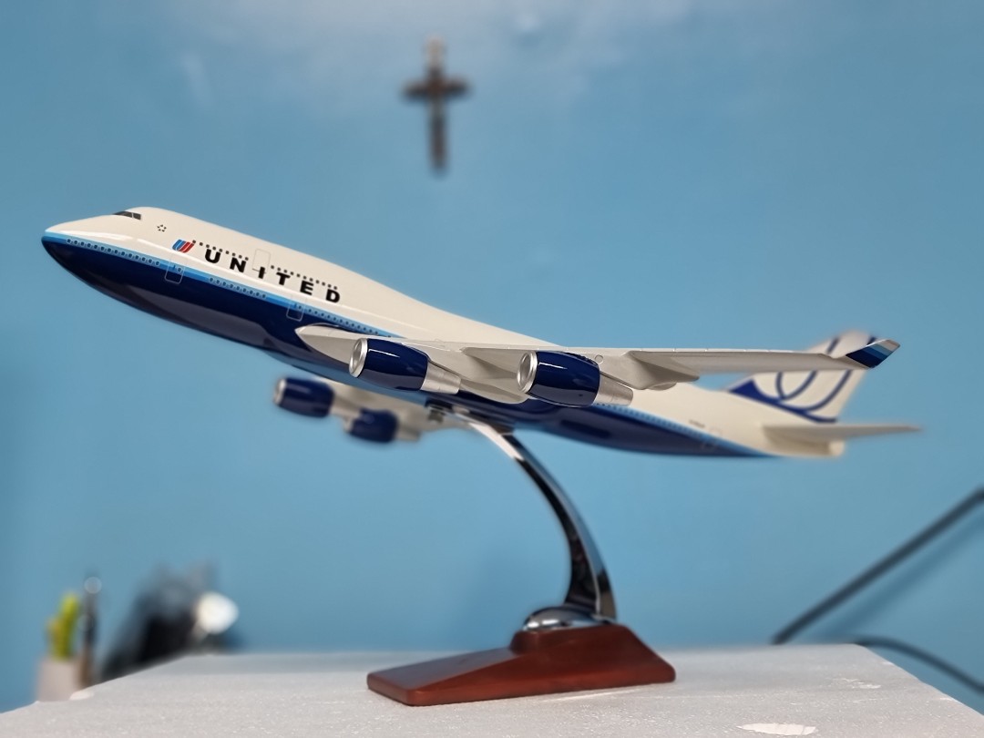 Airplane Table Top Model 45cm X 44cm, Furniture & Home Living, Home ...