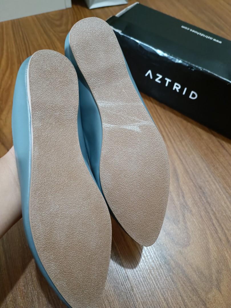 AZTRID FLAT SHOES, Women's Fashion, Footwear, Flats & Sandals on Carousell