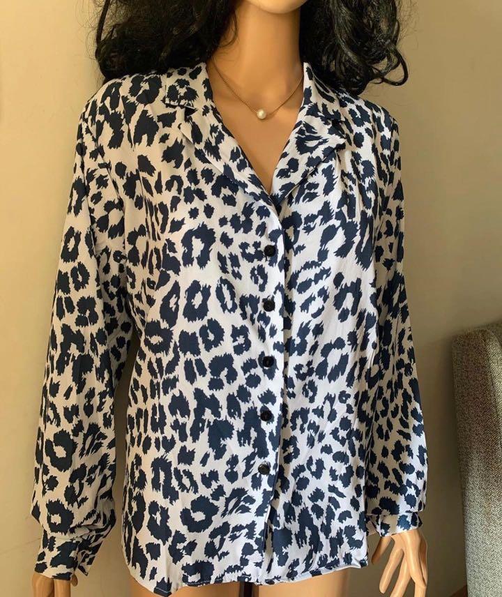 Classy Vintage Animal Print Longsleeves, Women's Fashion, Tops ...
