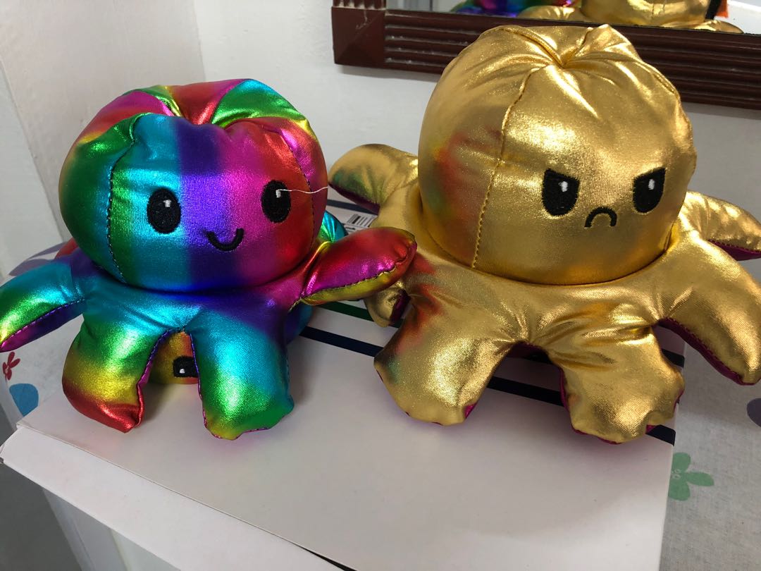 Colour changing octopus plush, Hobbies & Toys, Toys & Games on Carousell