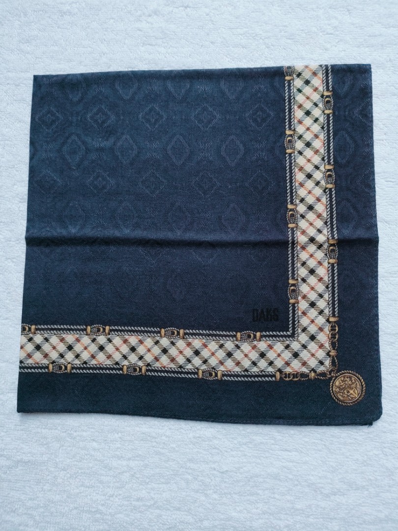Daks Hanky, Men's Fashion, Watches & Accessories, Handkerchief & Pocket ...