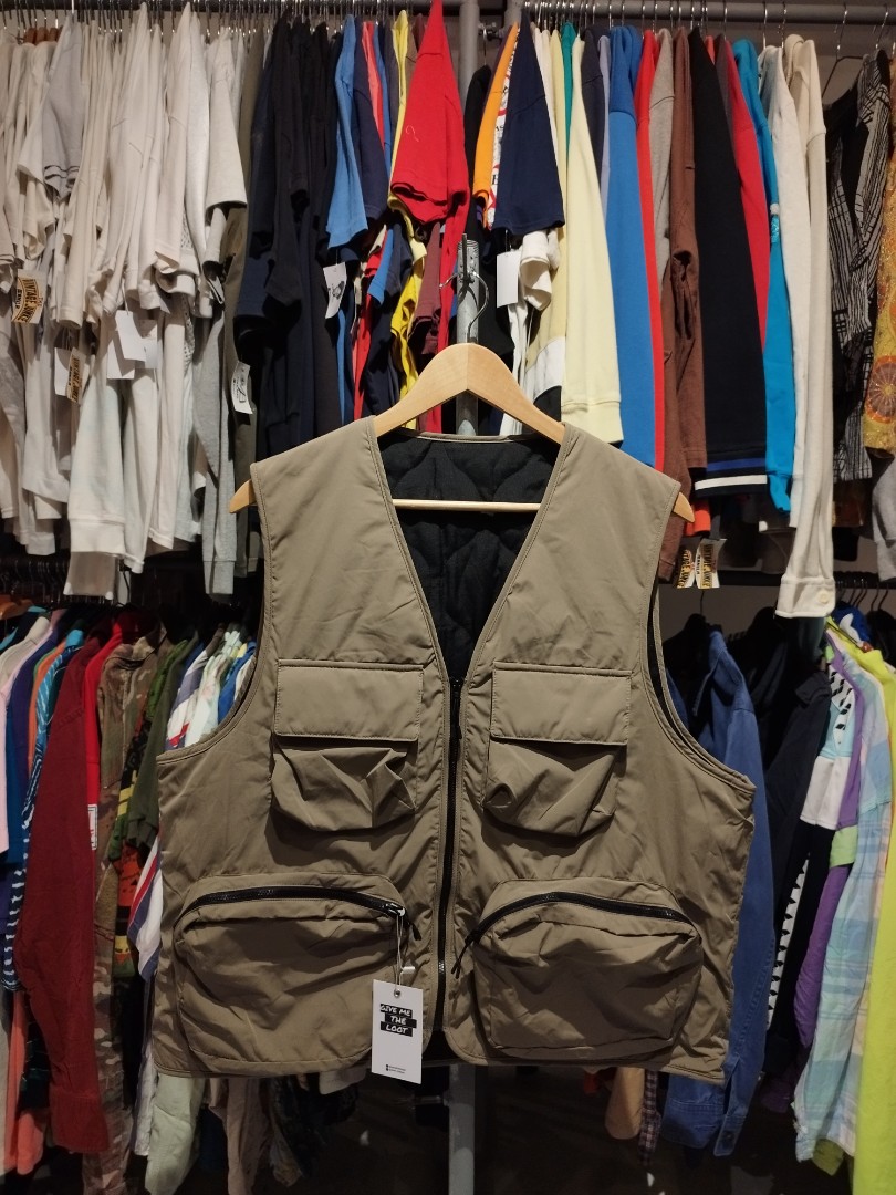 GU vest, Men's Fashion, Coats, Jackets and Outerwear on Carousell