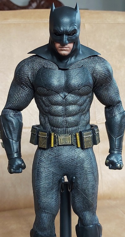 Hot Toys BVS Batman w/ Sniper Rifle, Hobbies & Toys, Toys & Games on ...