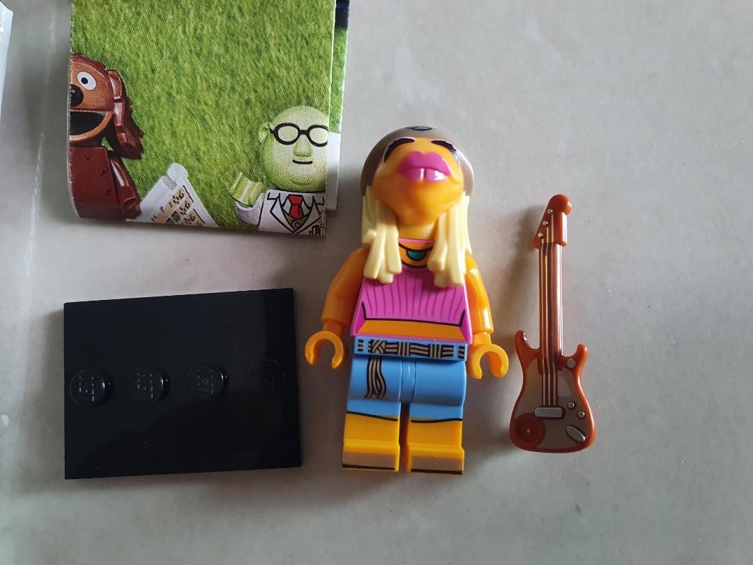 LEGO 71033 Minifigure Series The Muppets Janice, Hobbies & Toys, Toys ...