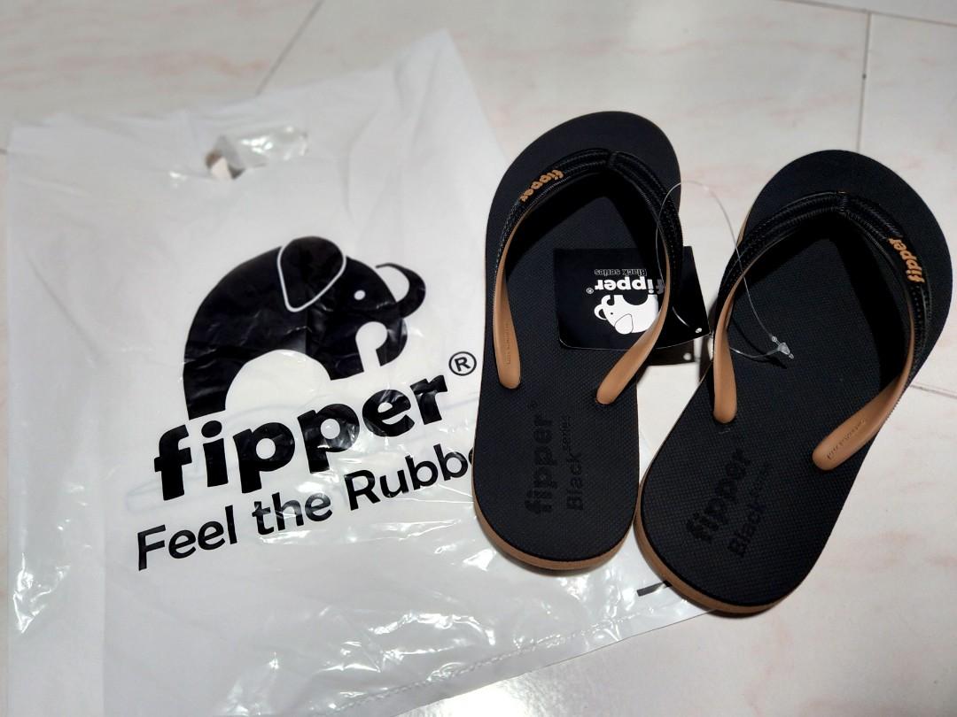 Men's Flipper Slippers / Flip flops - UK9, Men's Fashion, Footwear ...