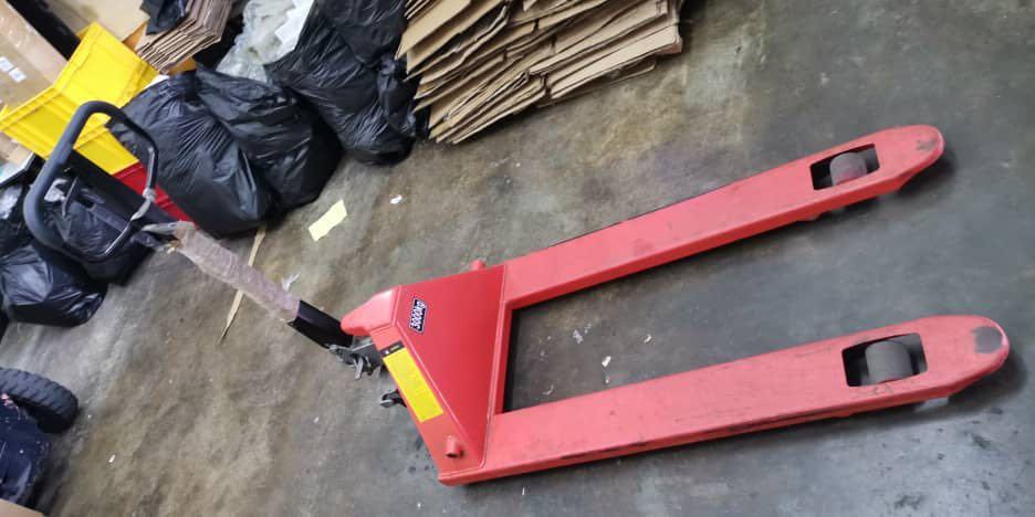 Pallet Truck/ Pallet Jet 3000kg, Auto Accessories on Carousell