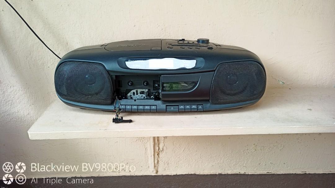 Portable stereo, Audio, Portable Music Players on Carousell