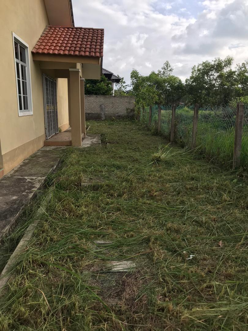 Rumah berkembar Semi D Single Storey, Property, For Sale on Carousell