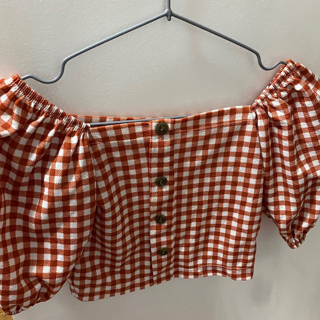 Rust Gingham Puff Sleeve Top, Women's Fashion, Tops, Blouses on Carousell