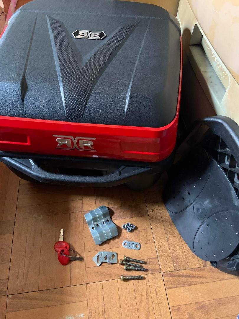 RXR TOP BOX 38L, Motorbikes, Motorbike Parts & Accessories, Other ...