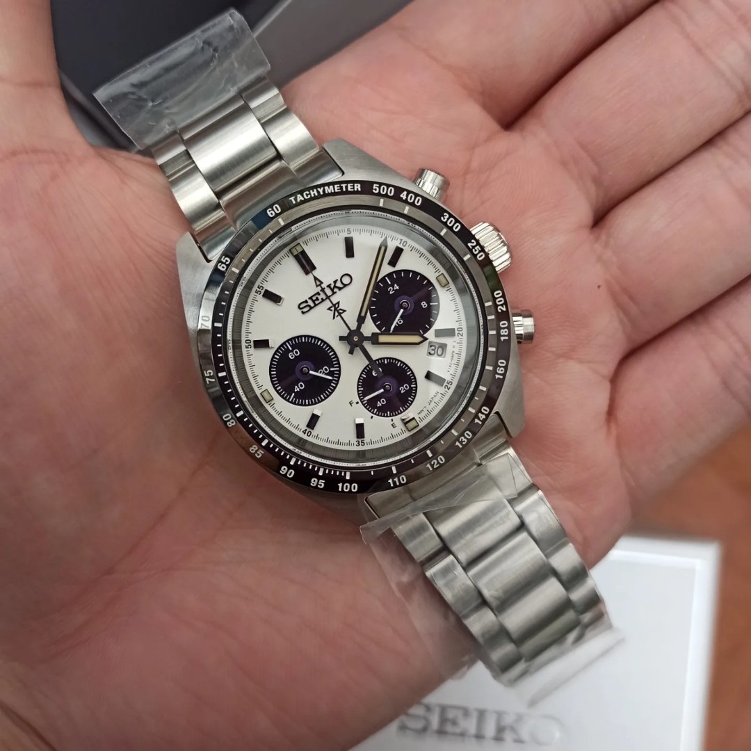 Seiko Prospex - Solar Panda SSC813P1 - Chronograph, Luxury, Watches on ...