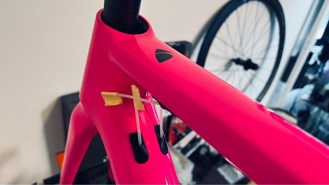 Factor O2 Hot Pink Frameset Rim Brakes Size 49 Small, Sports Equipment ...