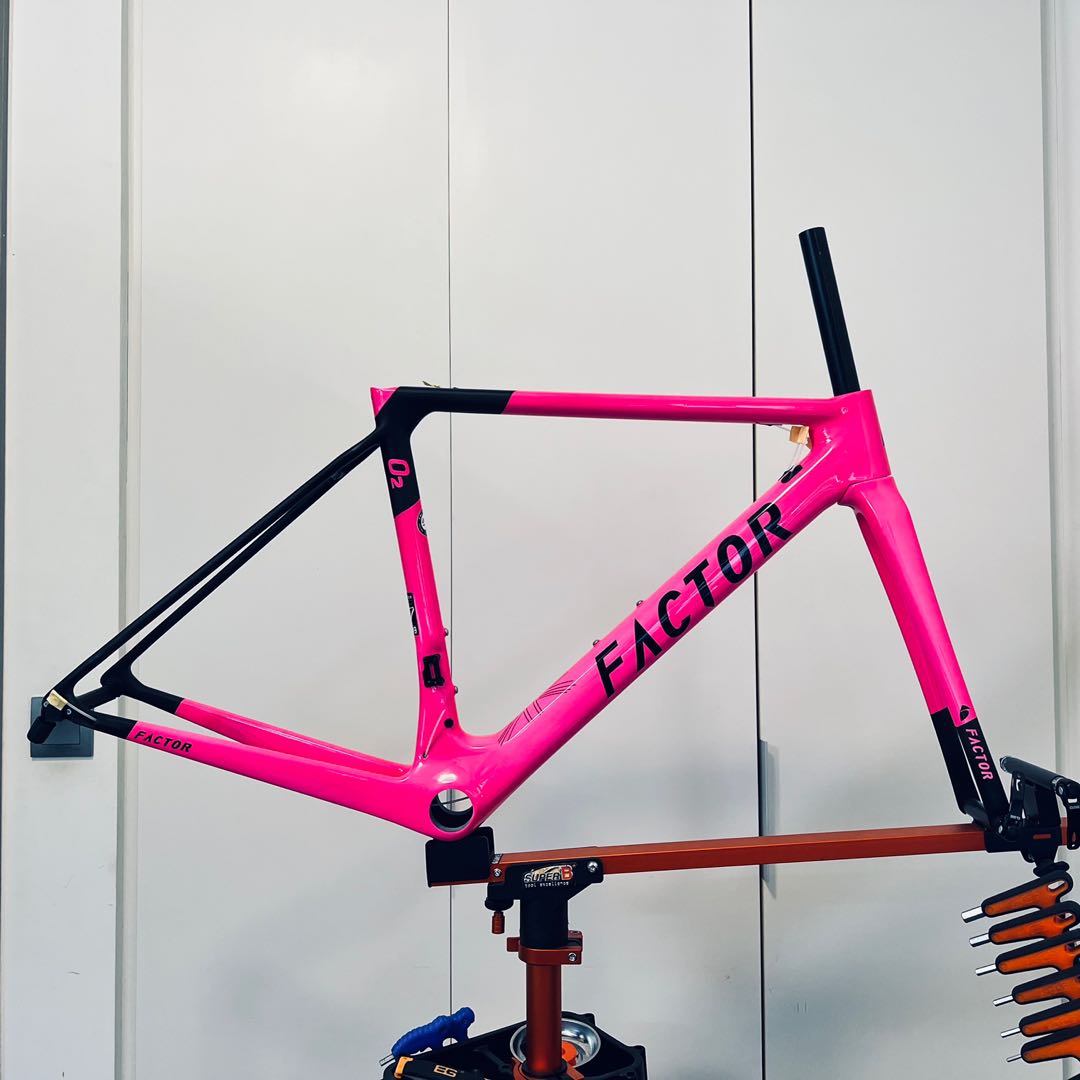Factor O2 Hot Pink Frameset Rim Brakes Size 49 Small, Sports Equipment ...