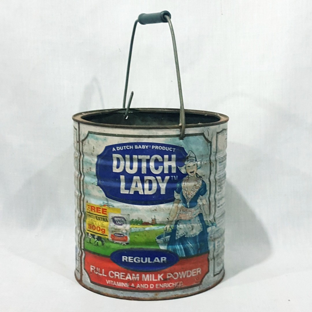 TIN LAMA DUTCH LADY, Hobbies & Toys, Collectibles & Memorabilia ...